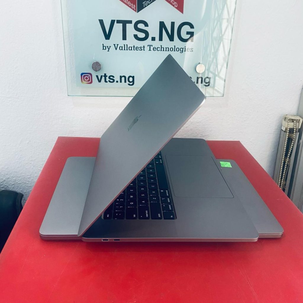 MacBook Pro Late-2019 16" Core i9 32Gb 1Tb - VTS Tech and Gadgets